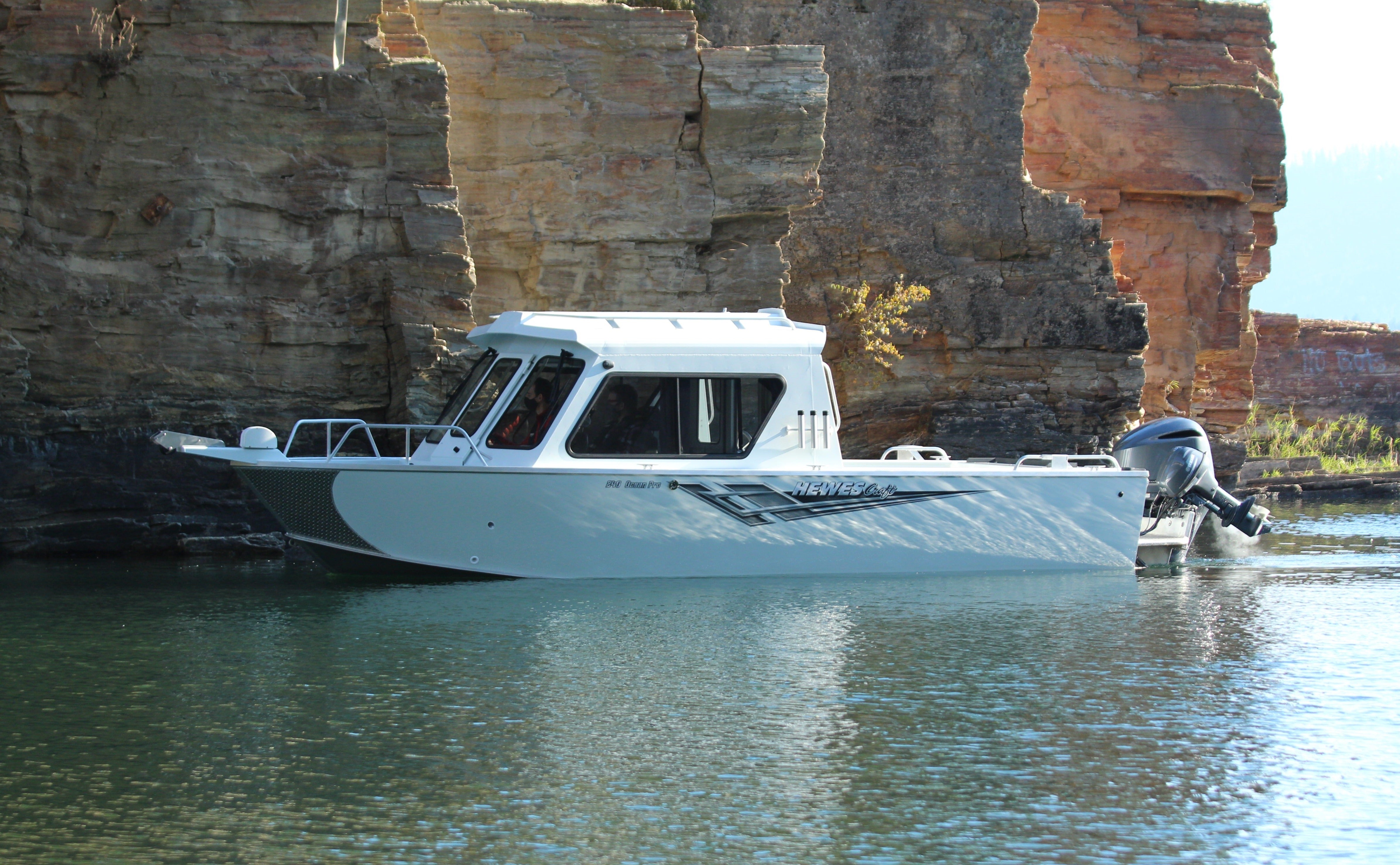About Y Marina - Oregon Coast Boats
